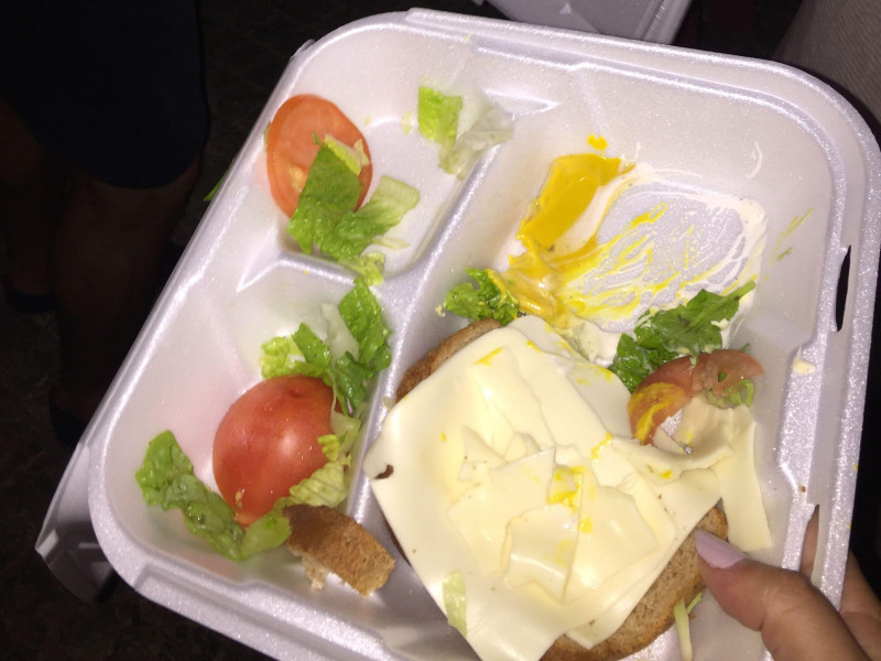 ¿Han jugado con nosotros? El Fyre Festival 2 se cancela y se convierte ...