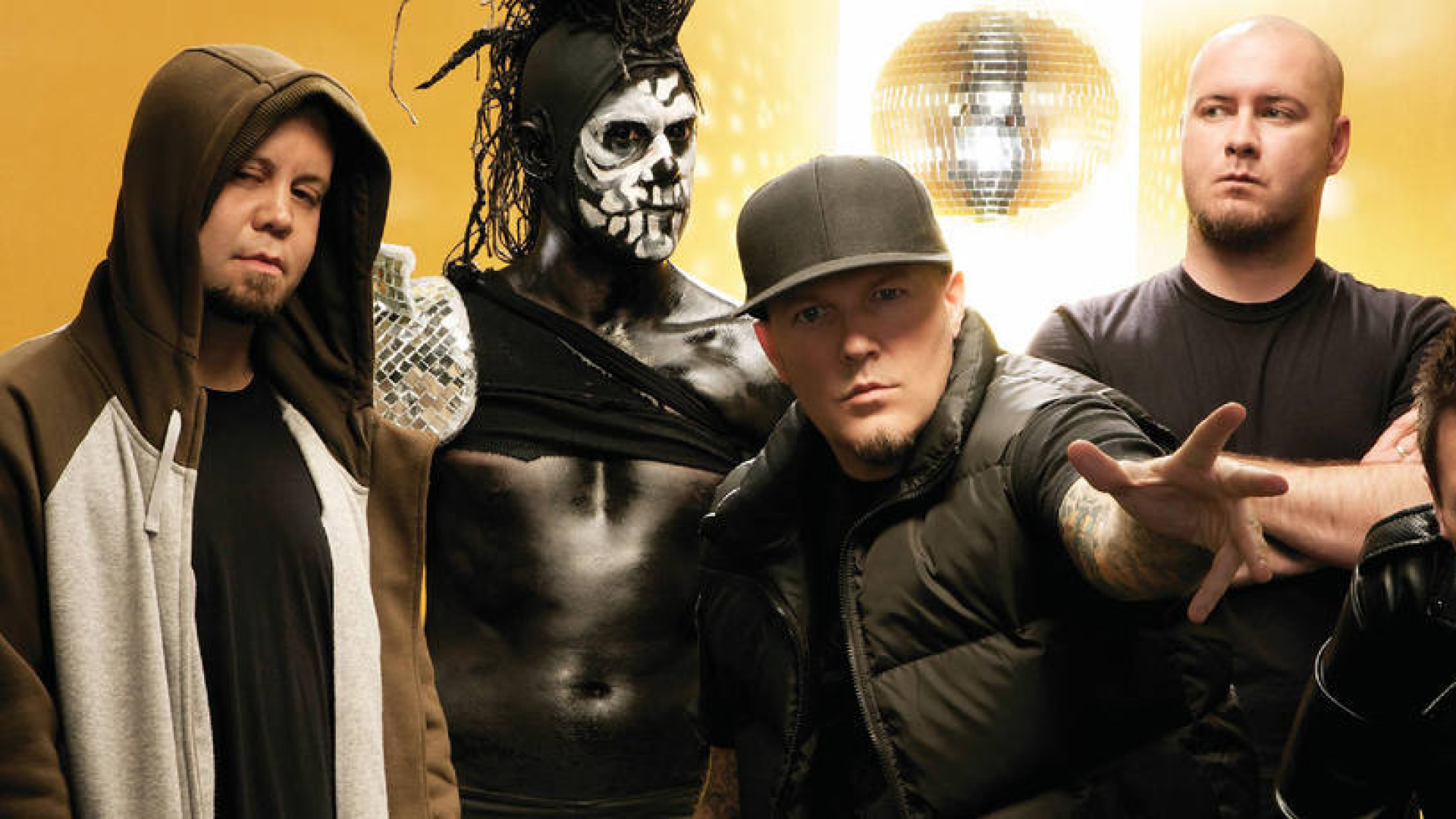 Así de bien suena la versión que sacó Limp Bizkit del "Master of ...