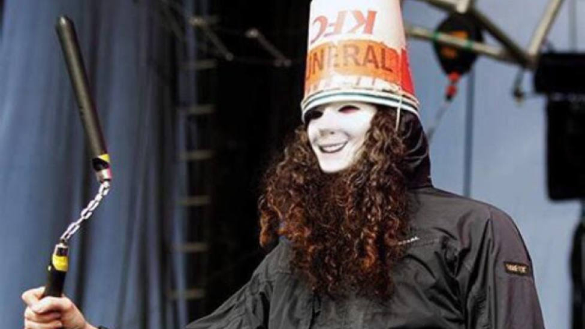 Se matizan las críticas contra la etapa de Buckethead en Guns N' Roses ...