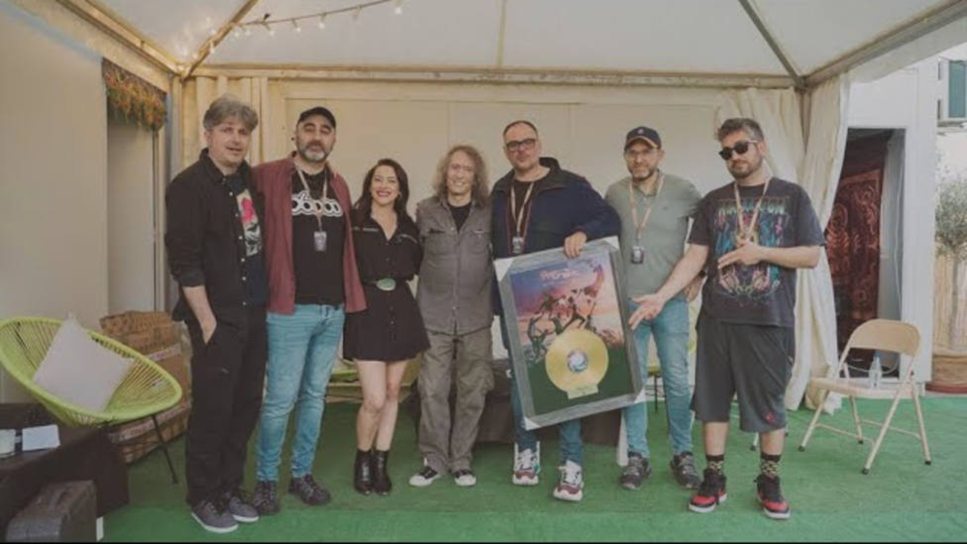 Robe charla con Marta Vázquez en RockFM: "No puedes venir a joder el ...