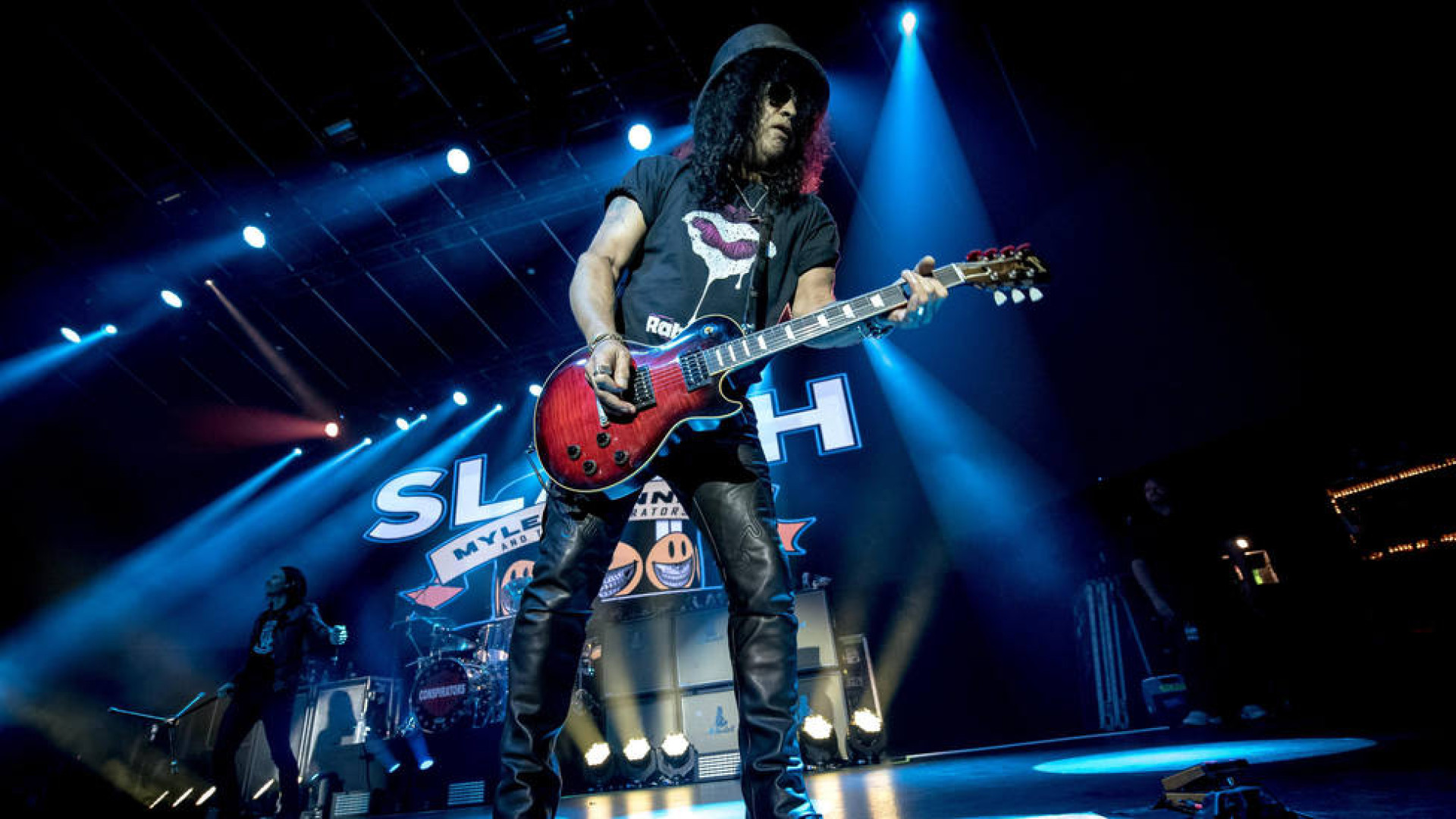 Slash “celebra” el 42 aniversario de la MTV: "Sinceramente, murió en ...