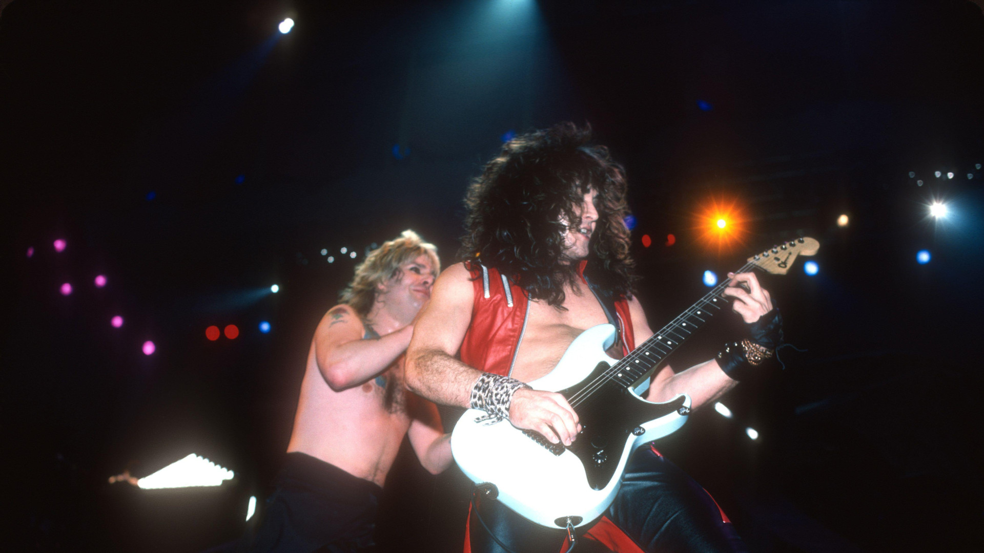 Jake E. Lee, guitarrista de Ozzy Osbourne, es disparado múltiples veces en Las Vegas